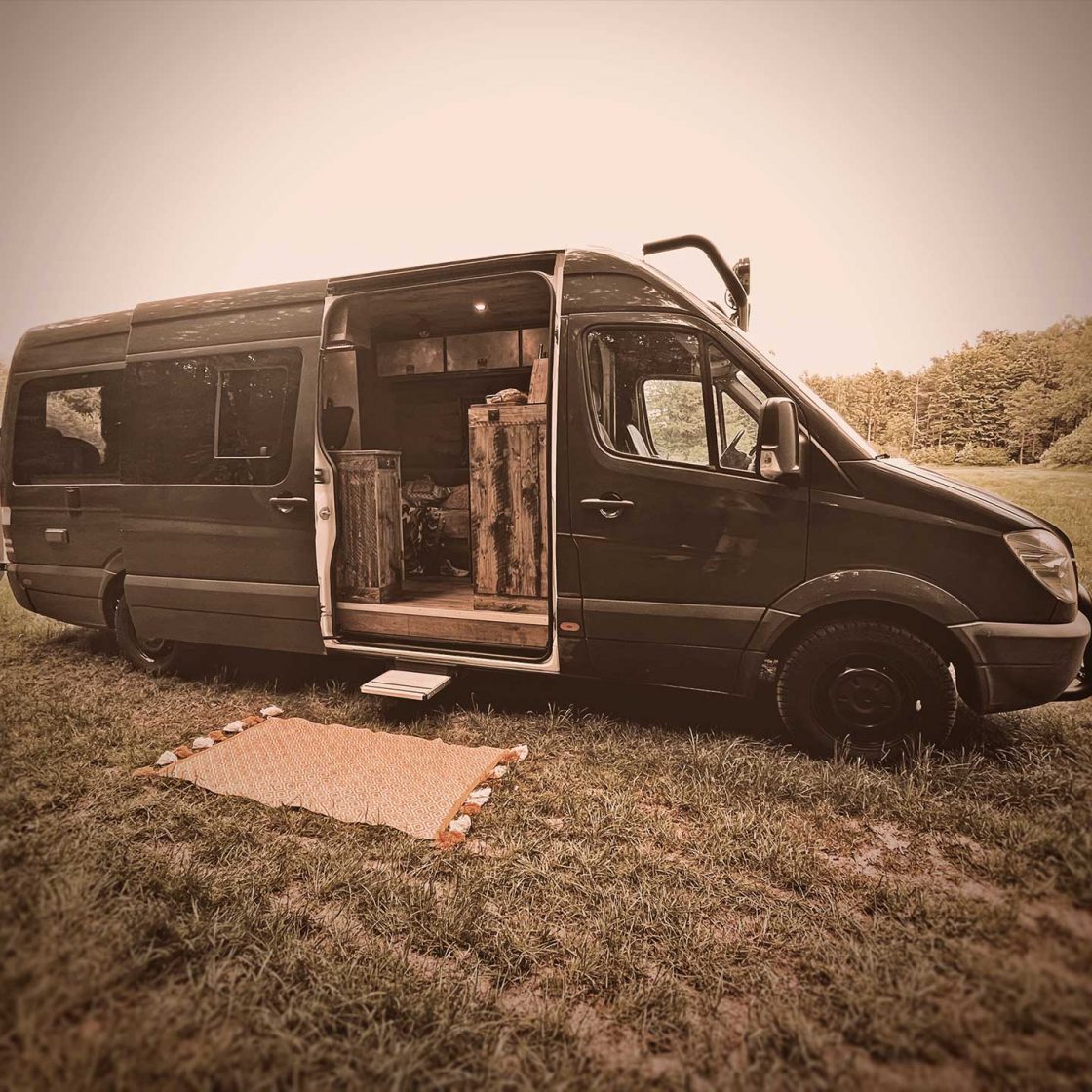 Individueller Camper-Ausbau "Mercedes Sprinter - 02" - ORIGINAL TIMBER VANS